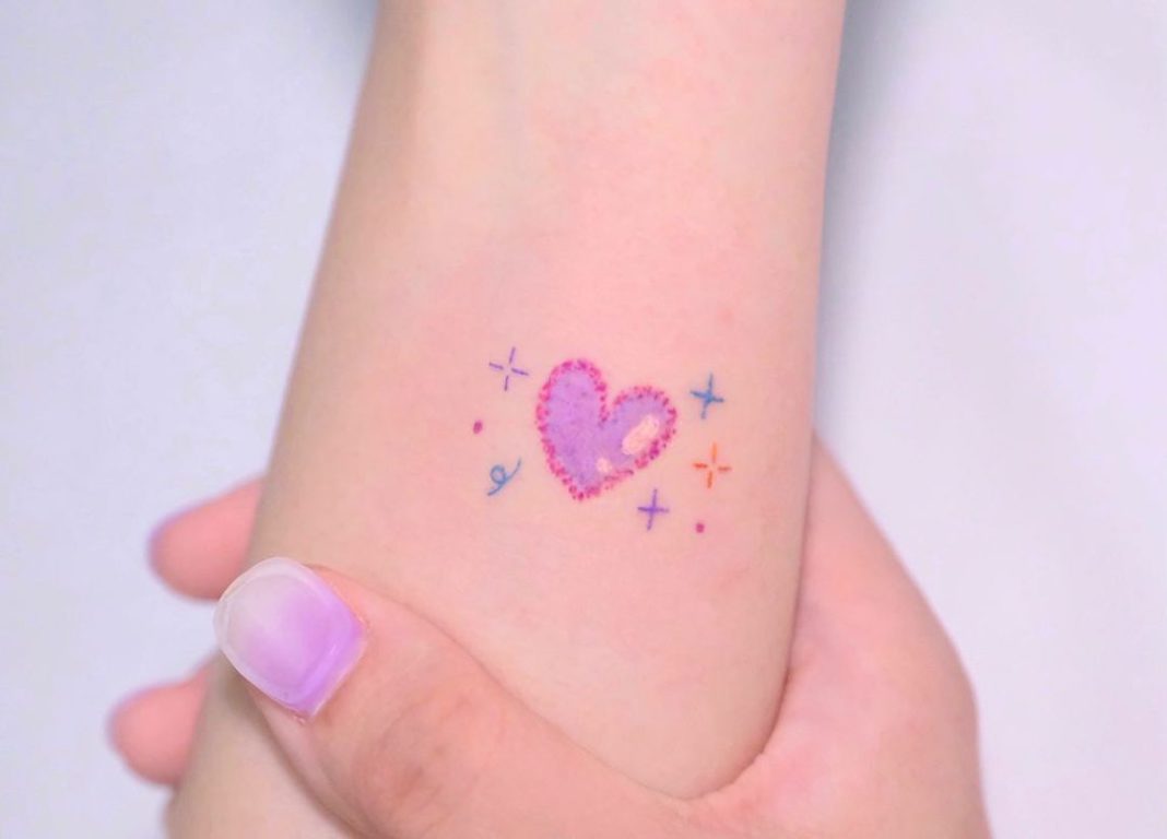 Crayon Tattoo: conheça o novo estilo de tatuagens que parecem feitas ...